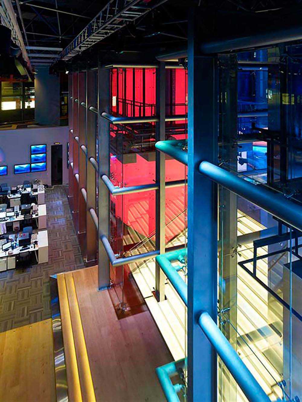 Spider Glass Facade - Adalıcam United Kingdom